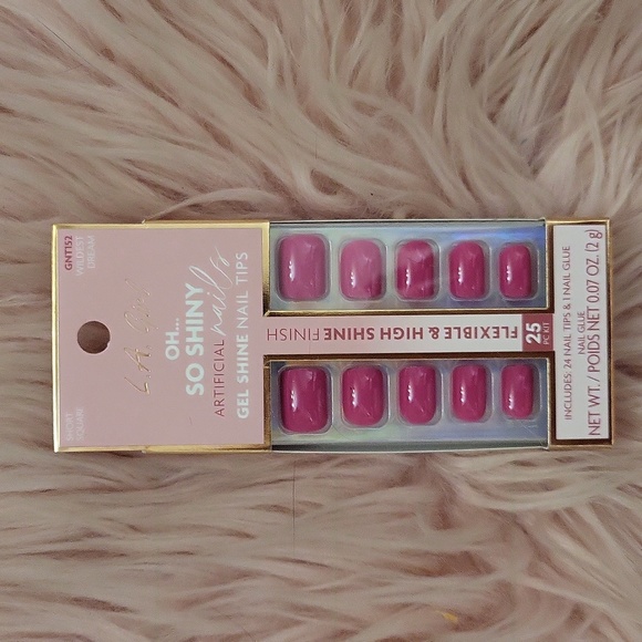 L.A.Girl | Makeup | Brand New La Girl Oh So Shiny False Nailss | Poshmark